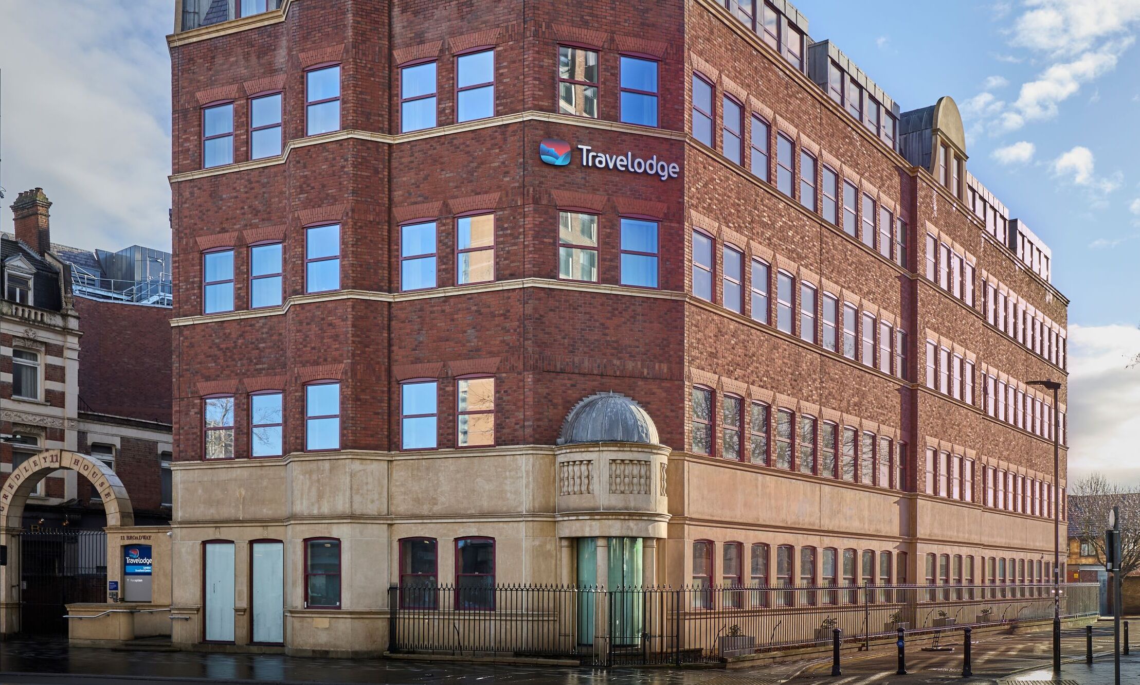 Travelodge opens 151-room hotel in London Stratford | Hotel Owner
